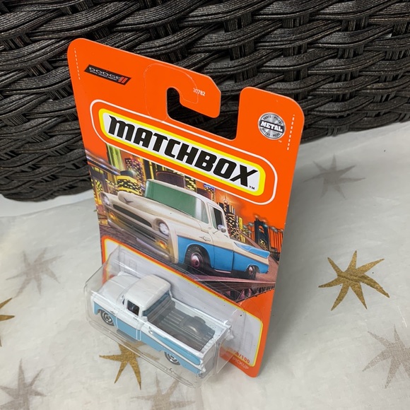 Mattel | Toys | Matchbox Dodge Sweptside Pickup 680 Toy Truck New ...